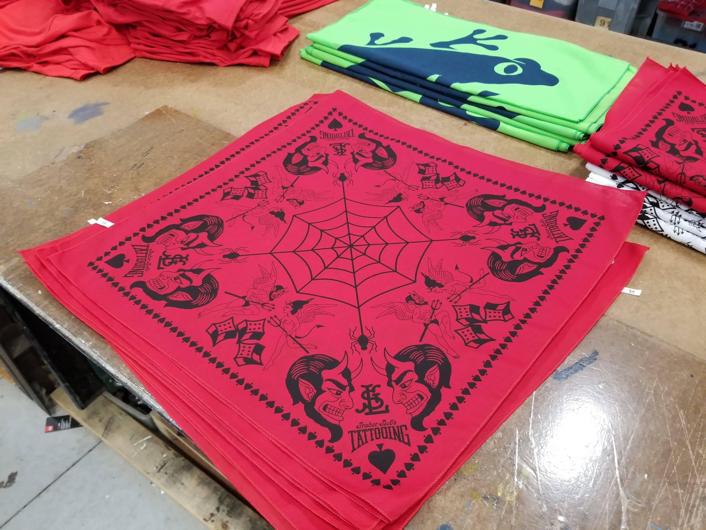 Contract Bandana Printers - BandanasOnline.com